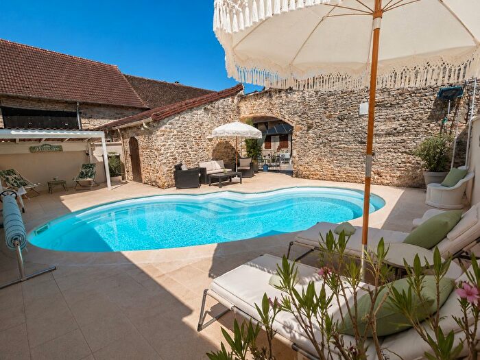 Saint-Cyr - Maison 7 pièces à vendre
