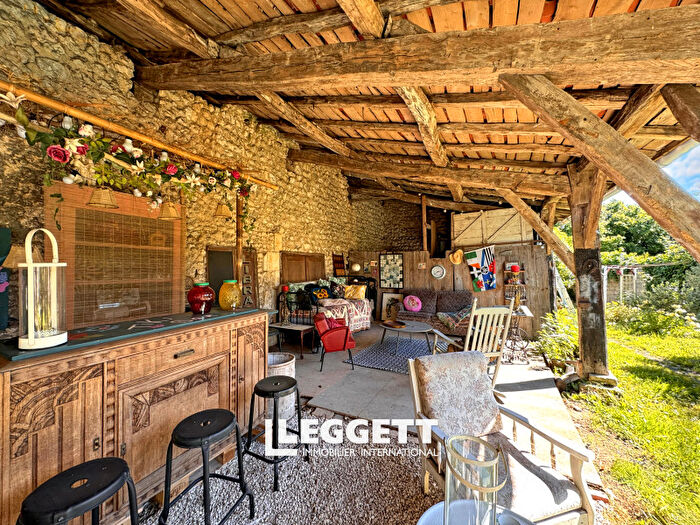 Maison 7 pièces à vendre - Montmoreau-Saint-Cybard