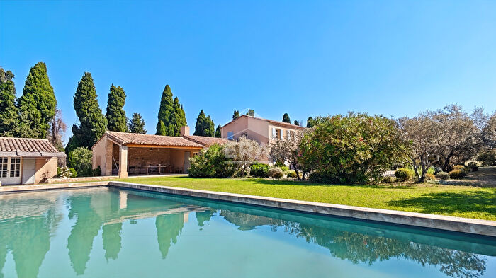 Maison 8 pièces à vendre - Eygalières