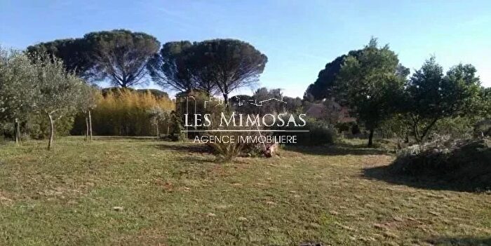 Maison à vendre - Le Cannet-des-Maures - 4 pièces - 2 chambres