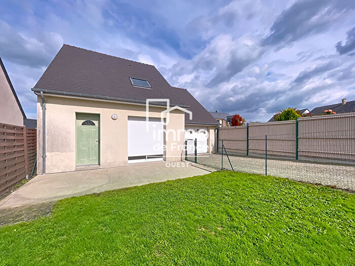 Maison à vendre - Châtres-la-Forêt - 5 pièces - 3 chambres