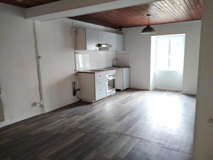 Gagnières : Appartement 3 pièces à louer