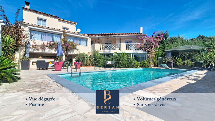 Maison 7 pièces à vendre - Saint-Raphaël