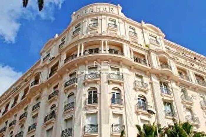 Appartement à vendre - Cannes, Centre-ville - 1 pièce