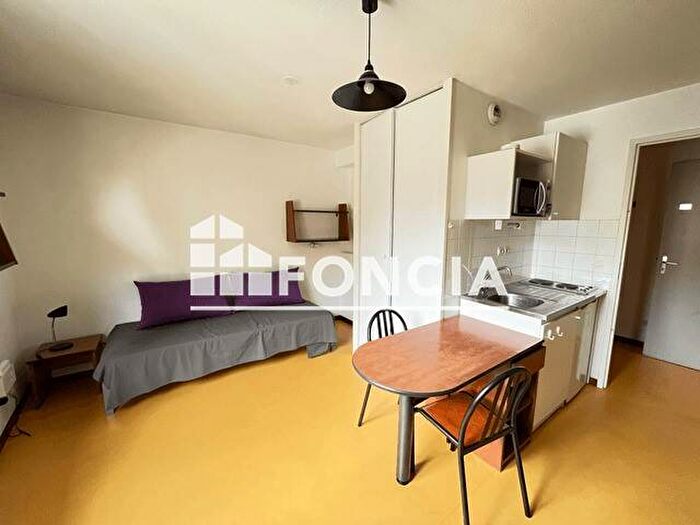 Appartement à louer - Bizillon-Centre Deux, Saint-Étienne - 1 pièce