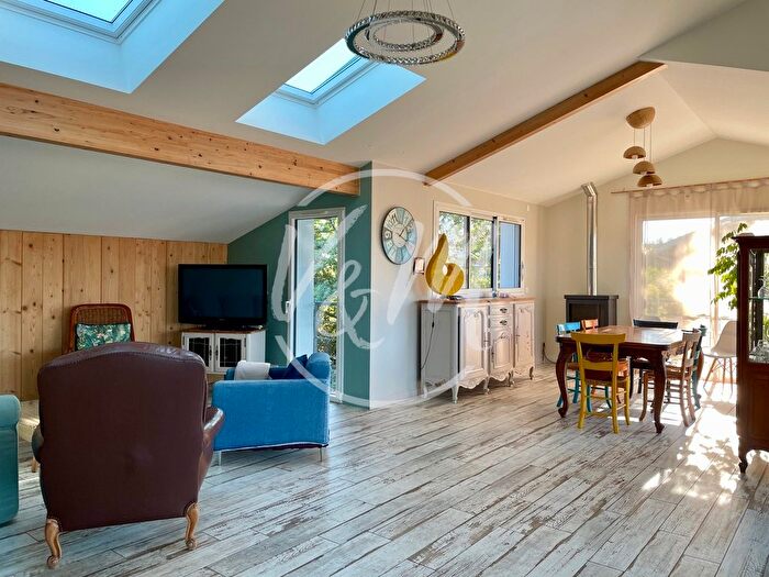 Maison à vendre - Andernos-les-Bains, Broustey, Falgouët - 6 pièces - 4 chambres