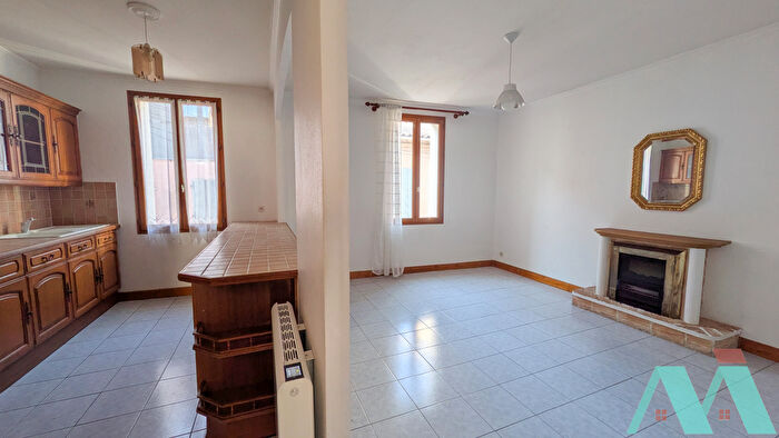 Maison à vendre - Le Beausset - 7 pièces - 4 chambres