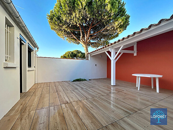 Maison à vendre - Les Sables-dOlonne, Les Roses, Route du Château dOlonne - 5 pièces - 4 chambres