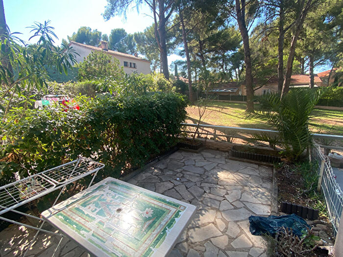 Appartement à vendre - Saint-Mandrier-sur-Mer - 1 pièce