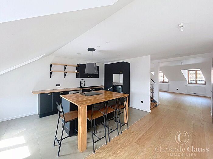 Nord Ouest, Thann : Appartement 4 pièces à louer
