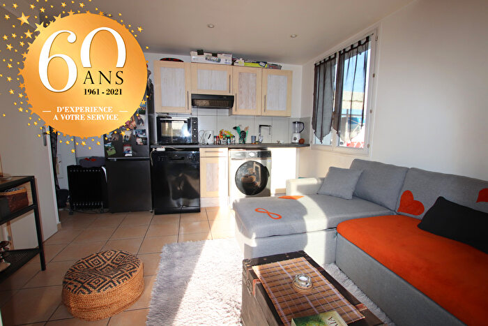 Appartement à vendre - Saint-Raphaël, Les Arênes - 2 pièces - 1 chambre