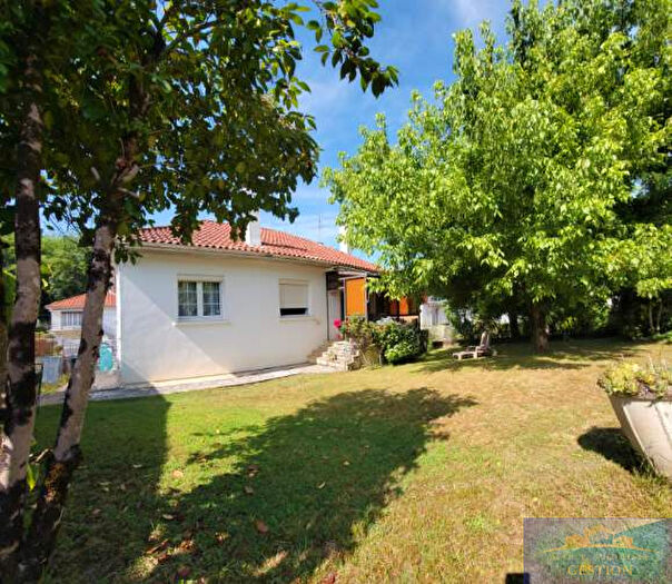 Maison 4 pièces à vendre à Lourdes, Lanne Darré, Biscaye, La Bastide, Bégarie, Villa Bellevue