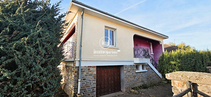 Maison à vendre - Saint-Yrieix-la-Perche - 6 pièces - 4 chambres