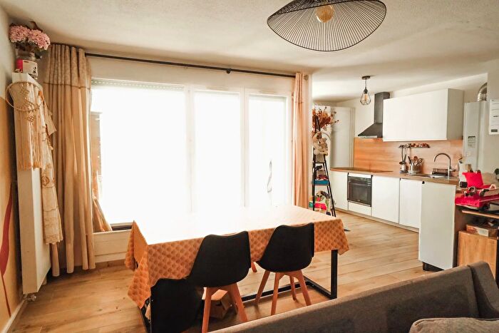 Appartement 3 pièces à Valbonne, Carbejaire, Haut-Sartoux, Pythagore, Sophia-Antipolis, à vendre