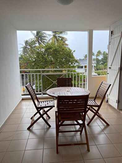 Sainte-Anne : Appartement 2 pièces à louer