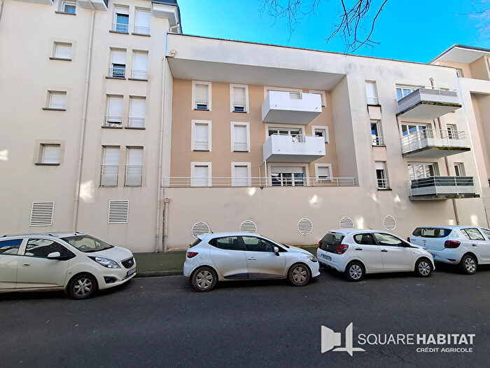 Appartement à vendre - Vichy, Champ Capelet - 2 pièces - 1 chambre