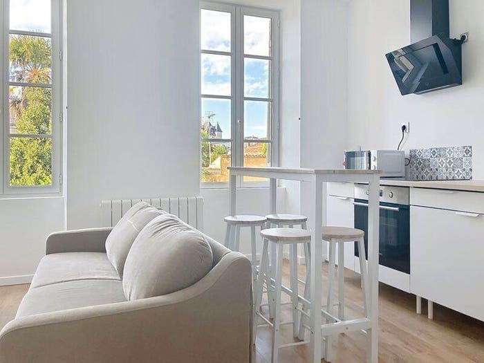 Centre Ville, Saint-Jean-d'Angély - Appartement 2 pièces à louer
