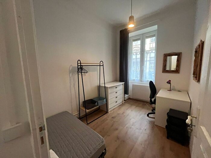 Appartement à louer - Forêt Noire Centre, Strasbourg - 1 pièce