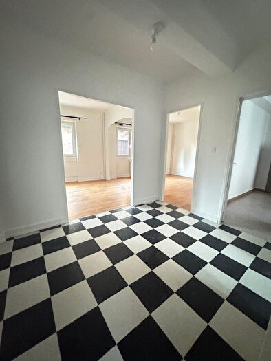 Appartement à louer - Strasbourg, Krutenau - 3 pièces - 2 chambres