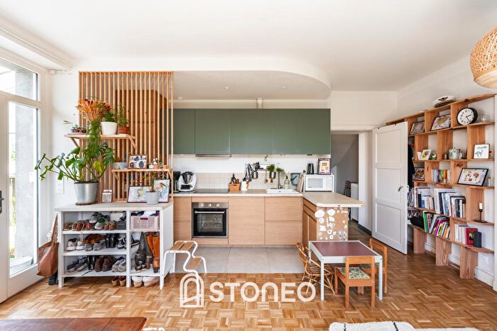 Maison 4 pièces à Saint-Sébastien-sur-Loire, Bords de Loire, à vendre