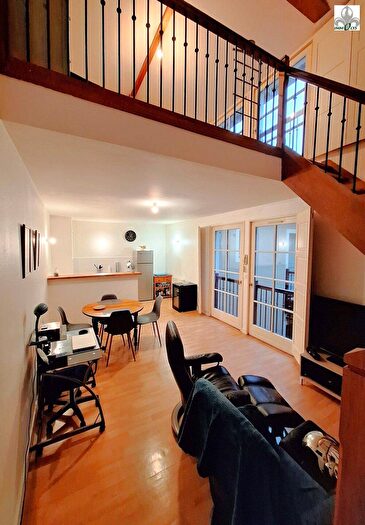 Appartement à louer - Centre Ville, Tournus - 2 pièces - 1 chambre