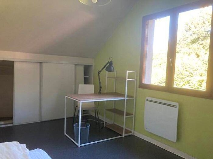 Sud, Gières : Appartement 2 pièces à louer