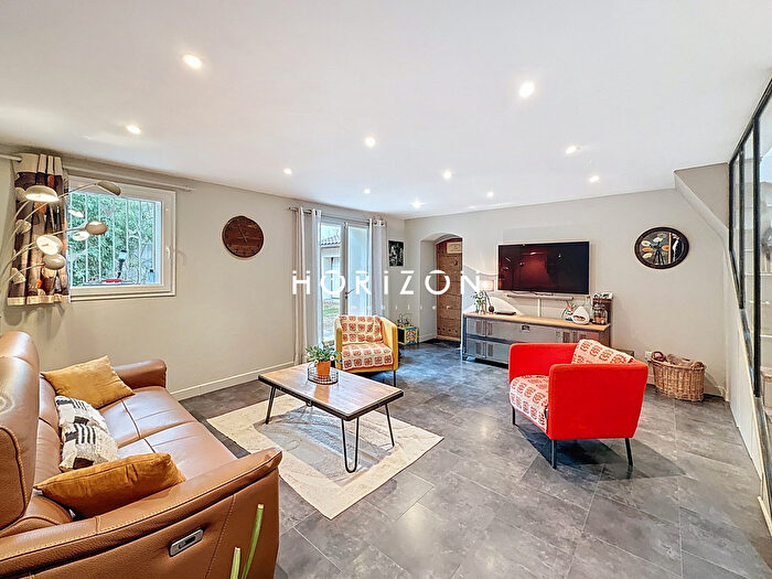 Maison à vendre - Crêches-sur-Saône - 7 pièces - 4 chambres