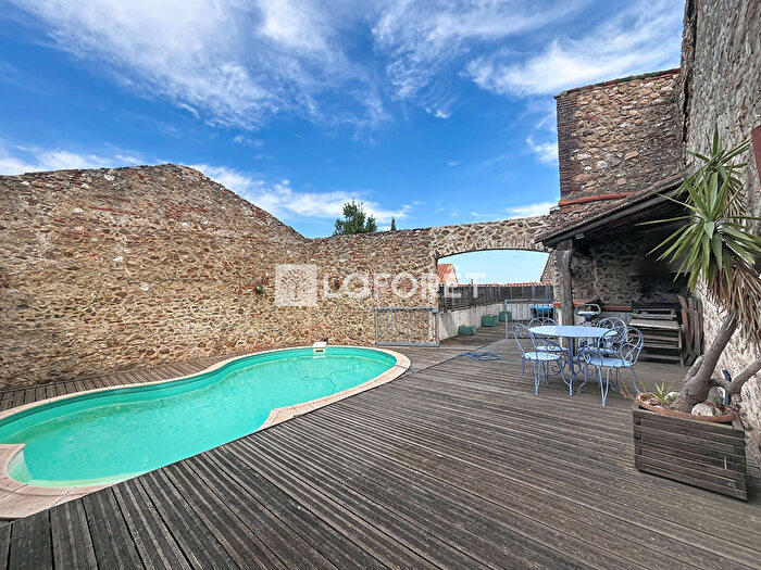 Maison 7 pièces à vendre à Fourques