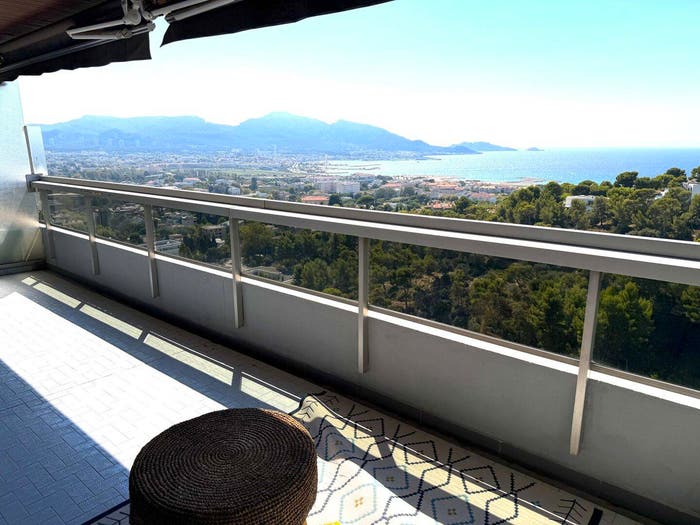 Périer, Marseille 8ème arrondissement : Appartement 3 pièces à louer