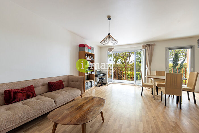 Clichy, Entrée de Ville - Appartement 3 pièces à vendre