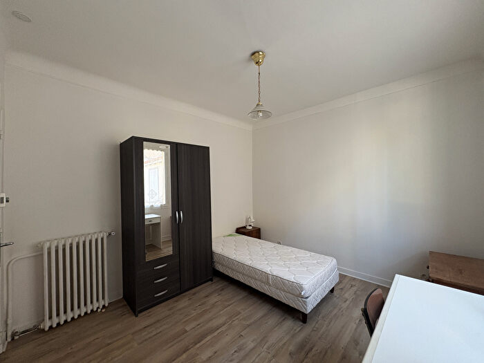 Villebon-sur-Yvette - Appartement 1 pièce à louer