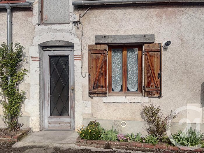 Maison à vendre - Mareau-aux-Prés - 5 pièces - 3 chambres
