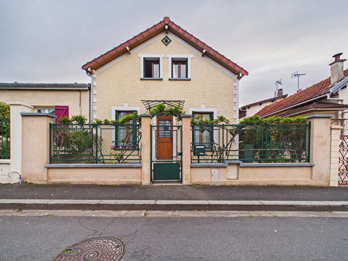Maison à vendre - Ivry-sur-Seine, Monmousseau, Verollot - 5 pièces - 3 chambres