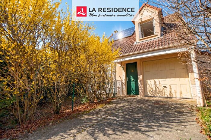 Maison à vendre - Verneuil-sur-Seine, Les Hauts de Verneuil, Les Coteaux de Verneuil, Côte Narbonne - 5 pièces - 3 chambres