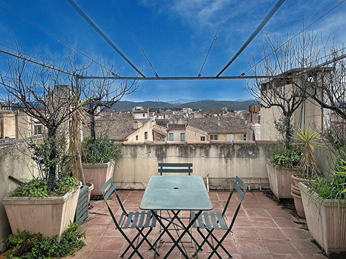 Appartement à vendre - Aix-en-Provence, Centre-ville - 2 pièces - 1 chambre