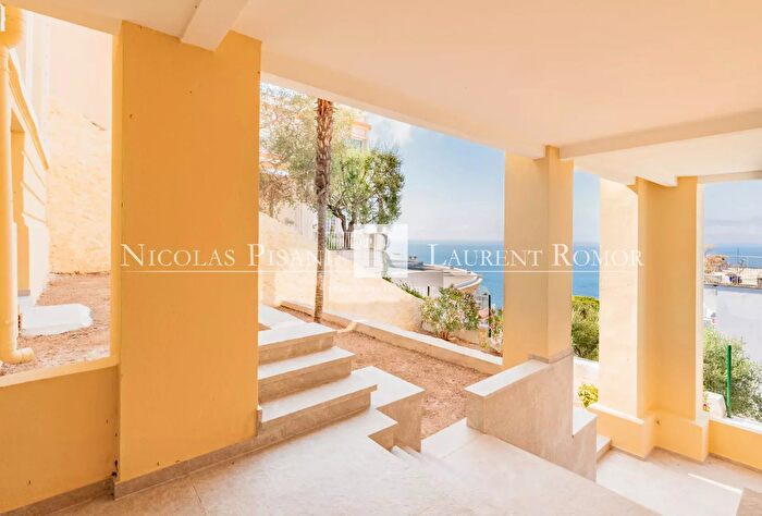 Appartement 3 pièces à louer à Nice, Mont-Boron