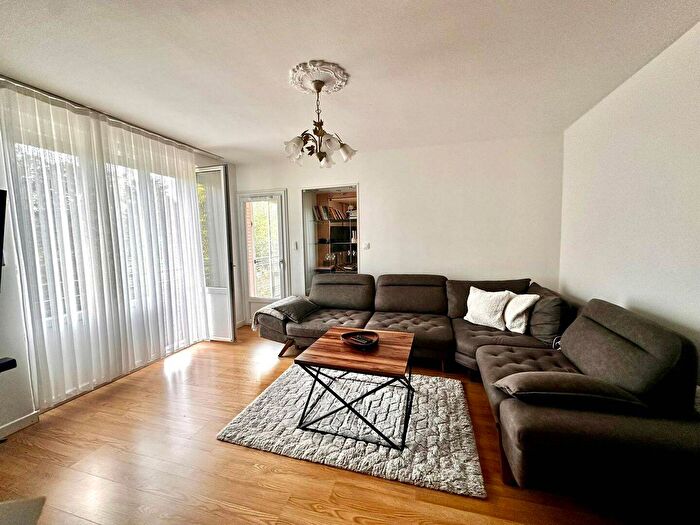 Clermont-Mayollet, Roanne : Appartement 3 pièces à louer