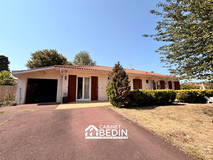 Maison 5 pièces à Montussan, à vendre