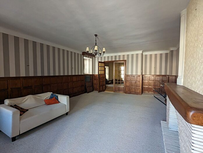 Appartement à vendre - Saint-Geniez-dOlt - 6 pièces - 2 chambres