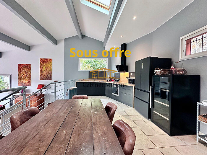 Maison 5 pièces à Roquebrun, à vendre