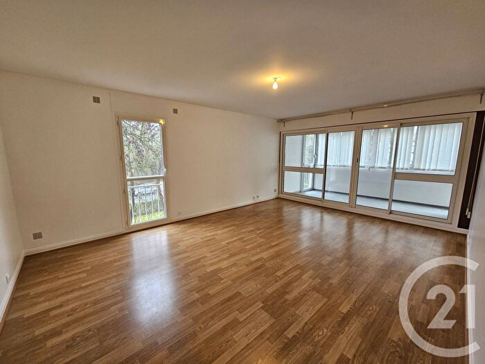 Appartement à louer - Vélizy-Villacoublay - 3 pièces - 2 chambres