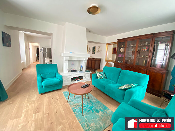 Appartement à vendre - Luc-sur-Mer - 5 pièces - 4 chambres