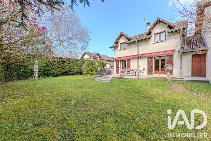 Maison 4 pièces à vendre à Saint-Égrève, Rochepleine