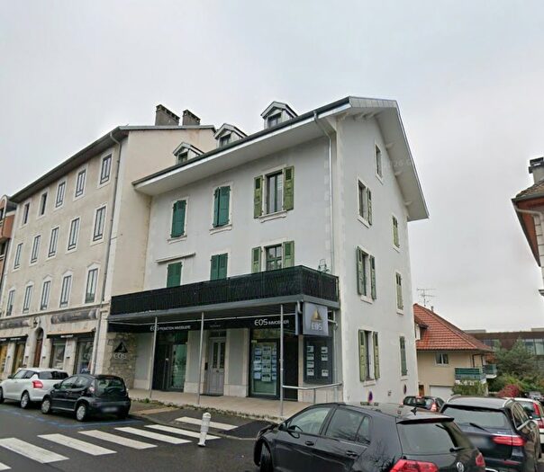 Appartement à louer - Saint-Julien-en-Genevois, Centre-ville - 2 pièces - 1 chambre