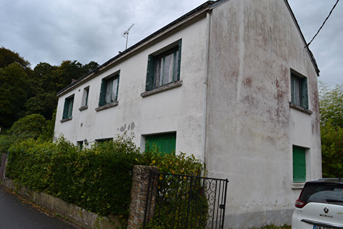 Maison à vendre - Guidel - 8 pièces - 6 chambres