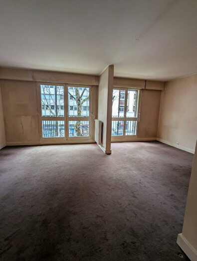 Appartement 2 pièces à Paris 18ème, Barbès, Château Rouge, à vendre