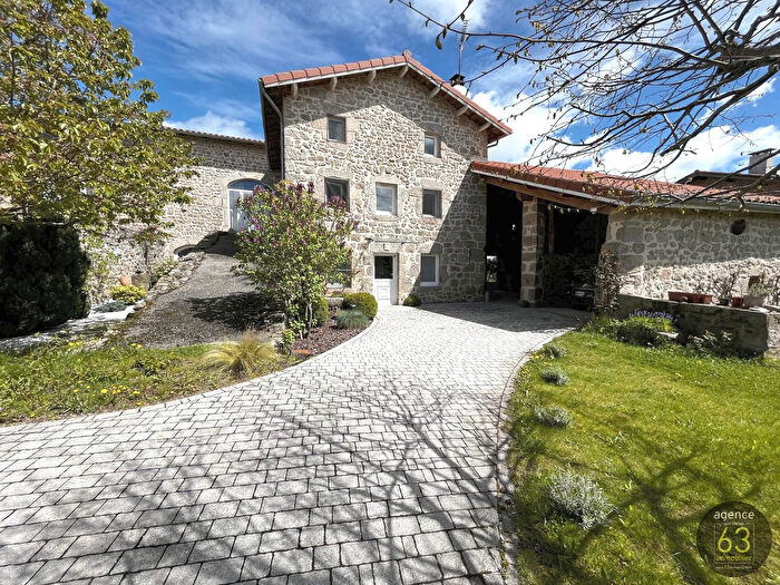 Maison à vendre - Usson-en-Forez - 6 pièces - 3 chambres