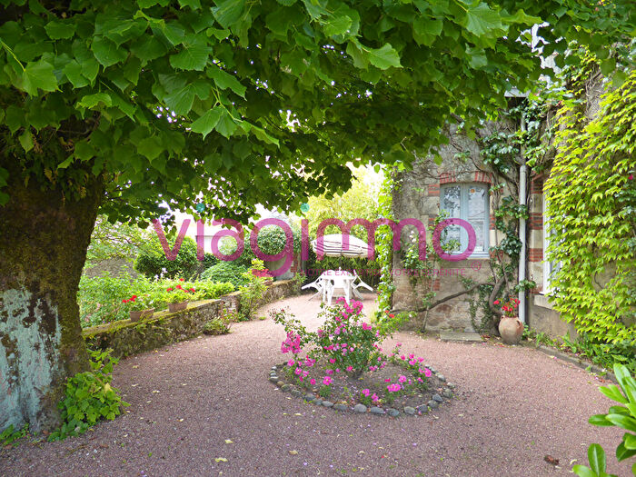 Maison à vendre - Aizenay - 10 pièces - 6 chambres