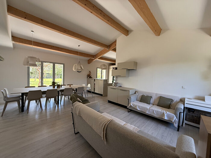 Maison à vendre - La Calmette - 5 pièces - 4 chambres