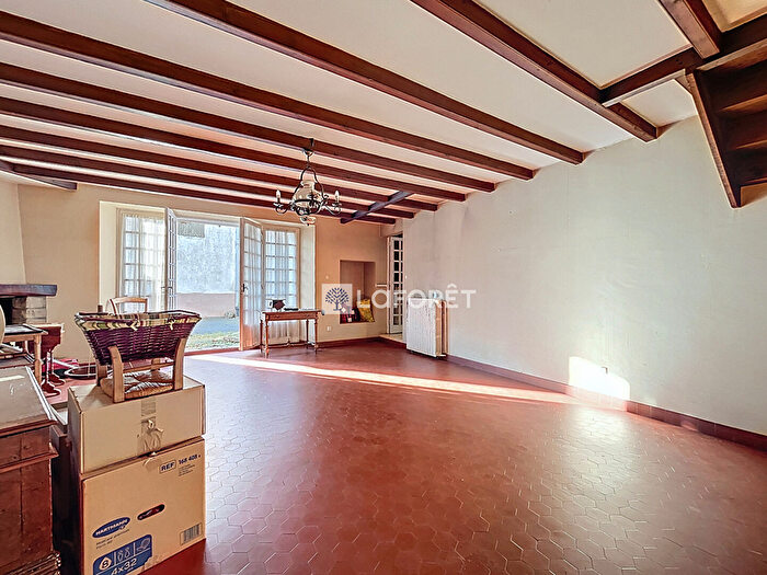 Maison à vendre - Nueil-les-Aubiers - 5 pièces - 3 chambres